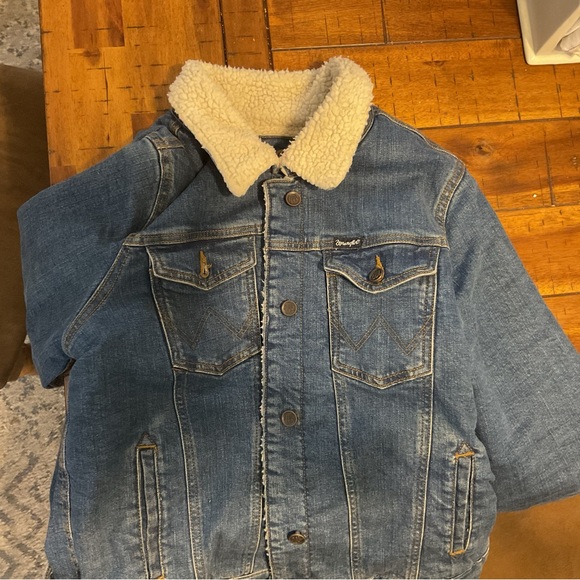 Wrangler | Jackets & Coats | Wrangler Retro Denim Jacket Sherpa Lined ...